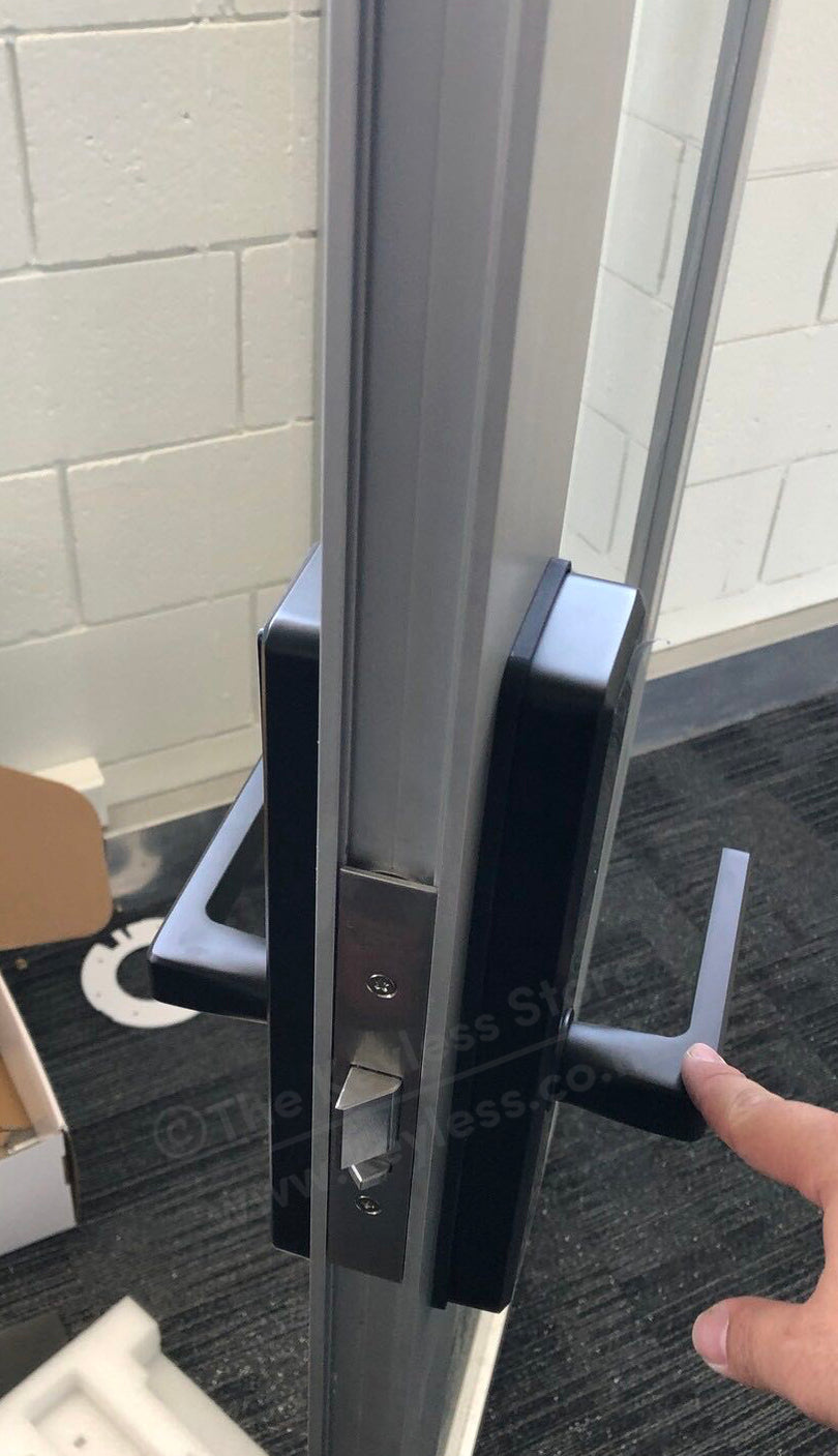 Dormakaba M5 Fire Rated Digital Door Lock | The Keyless Store